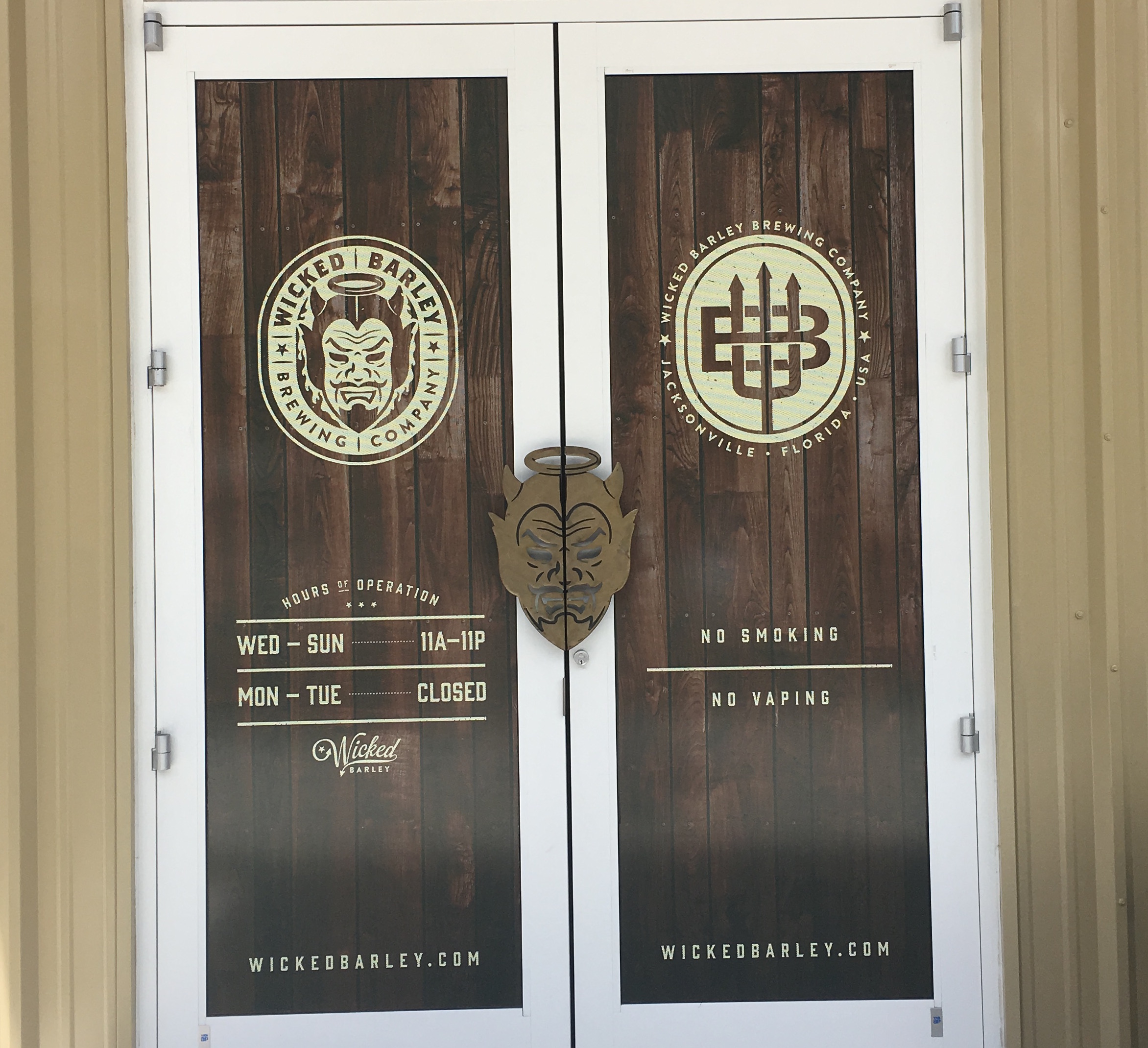 REVIEW: Wicked Barley Brewing Company – The Coastal